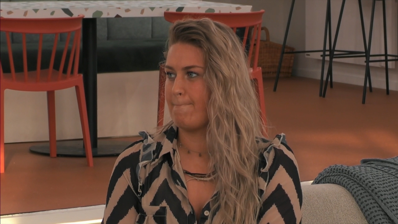 Volgers halen uit naar Jill: 'Ze heeft hem laten vallen' - Vipnieuws.be