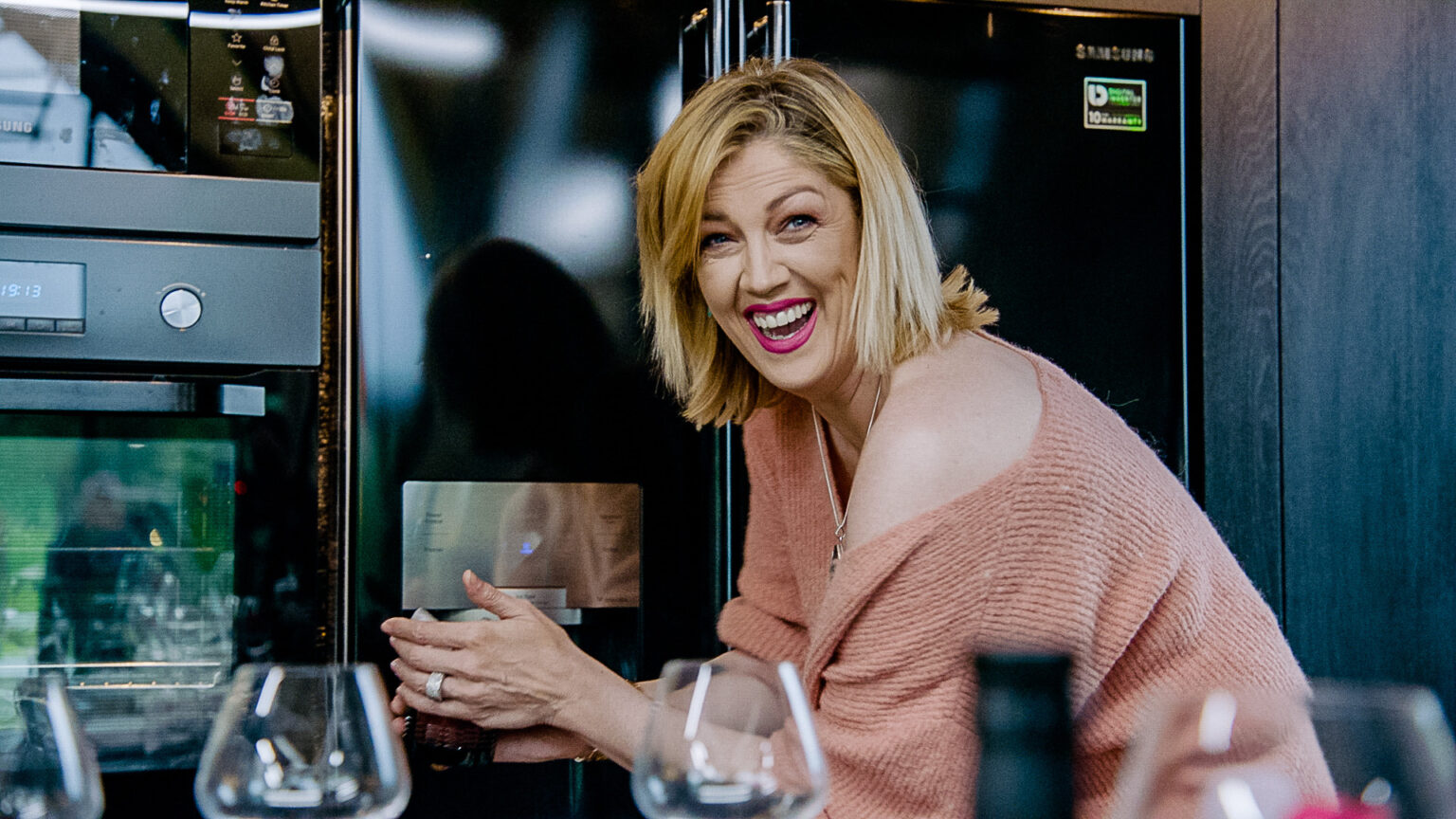 Kelly Pfaff schaamt zich: “had enorm veel last van mijn hormonen” - Vipnieuws.be