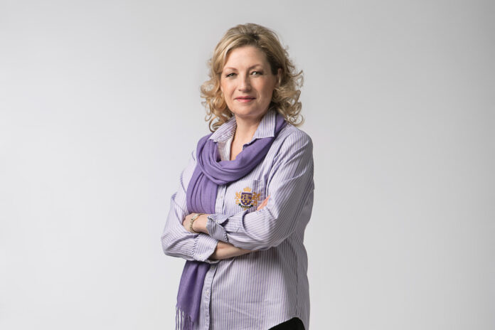 Carmen Pfaff in rouw na overlijden: “hij werd amper 70 jaar” - Vipnieuws.be